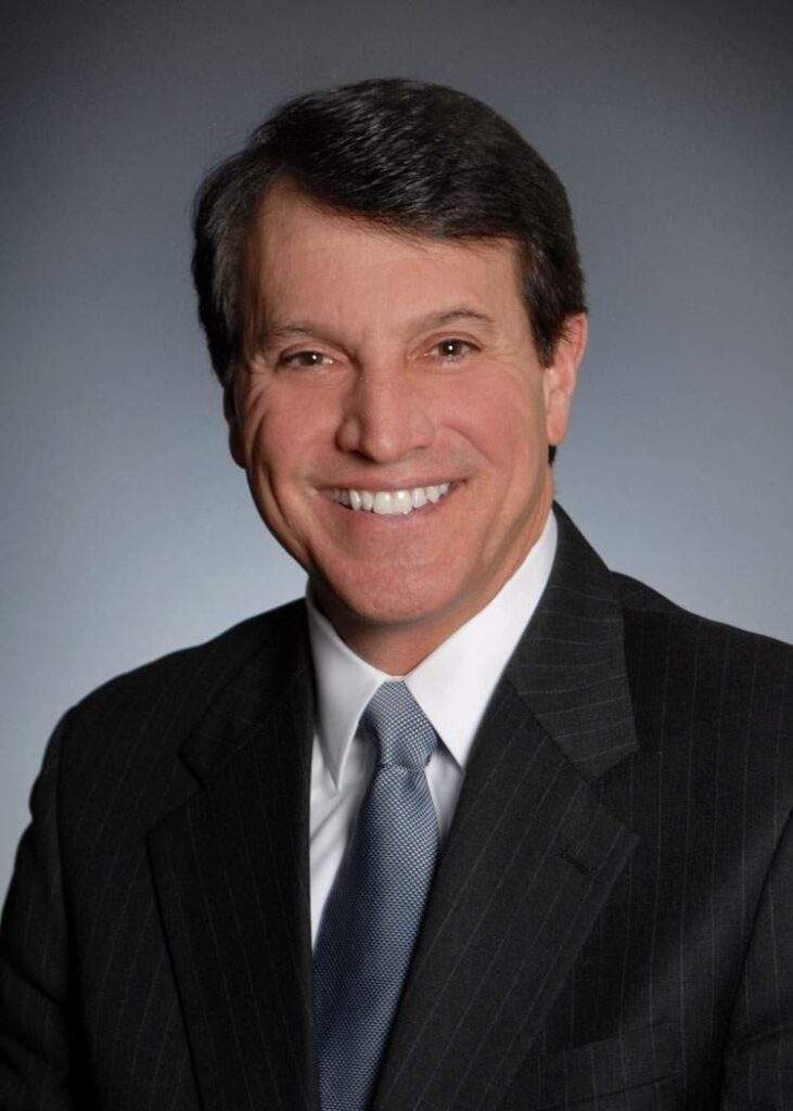 St. E President John Dubis resigns, effective immediately, due to ...