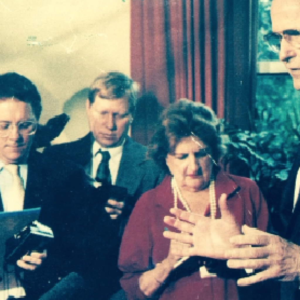 Bellevue native Terence Hunt was AP White House chief correspondent ...