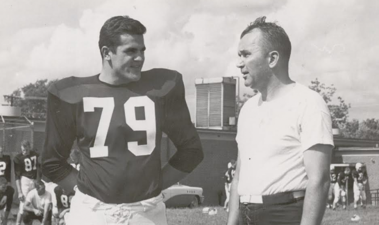 Legendary Kentucky football Hall of Famer Lou Michaels passes away at ...