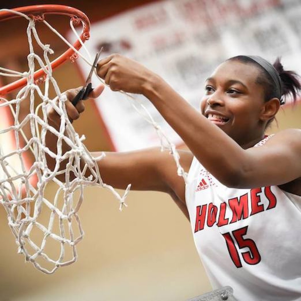 Top contenders draw into different brackets for both 9th Region ...