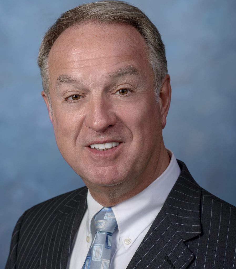 KACo installs new officers, Boone County Judge/Executive Moore assumes ...