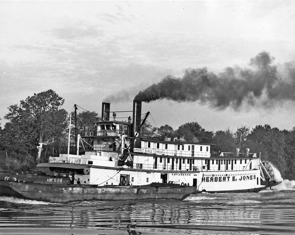 The River: As dense gray fog spread over river, word came of Capt ...