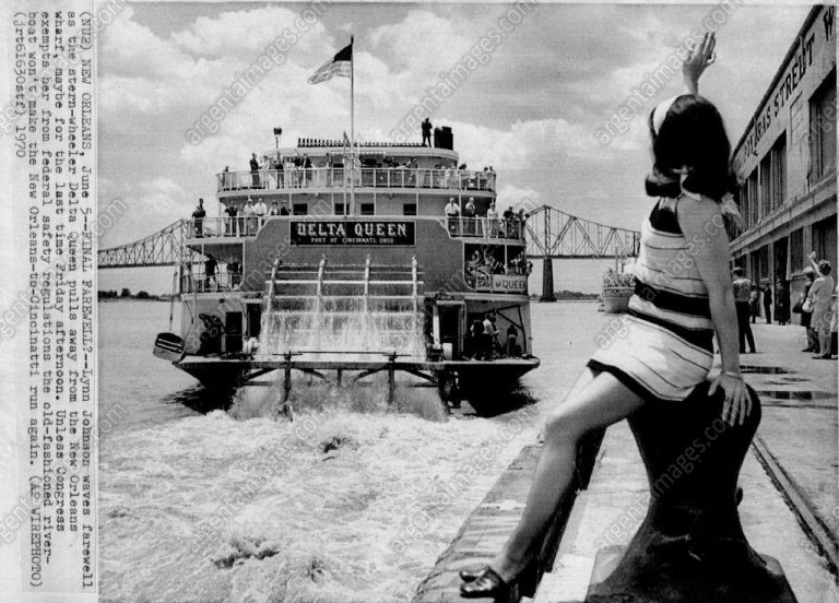 The River: Saying and singing 'so long, Delta Queen. . .will be missing ...