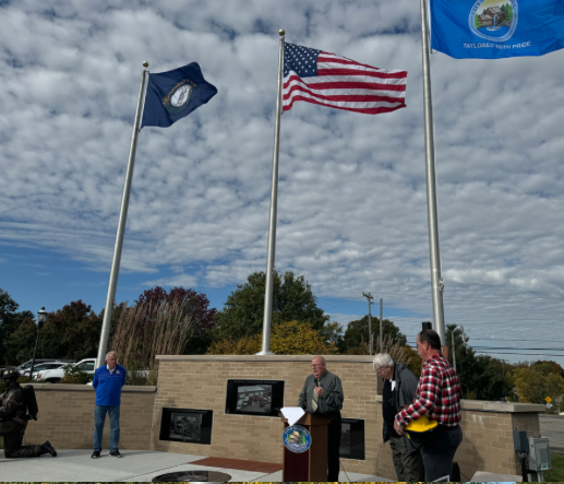 Taylor Mill dedicates Volunteer Fire Monument in Pride park, honoring ...