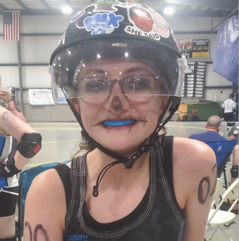 'Pipsqueak' holds her own as a member of the all-female Black-n ...