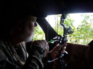 Art Lander's Outdoors: Kentucky’s archery season for white-tailed deer opens Sept. 7, runs 136 ...