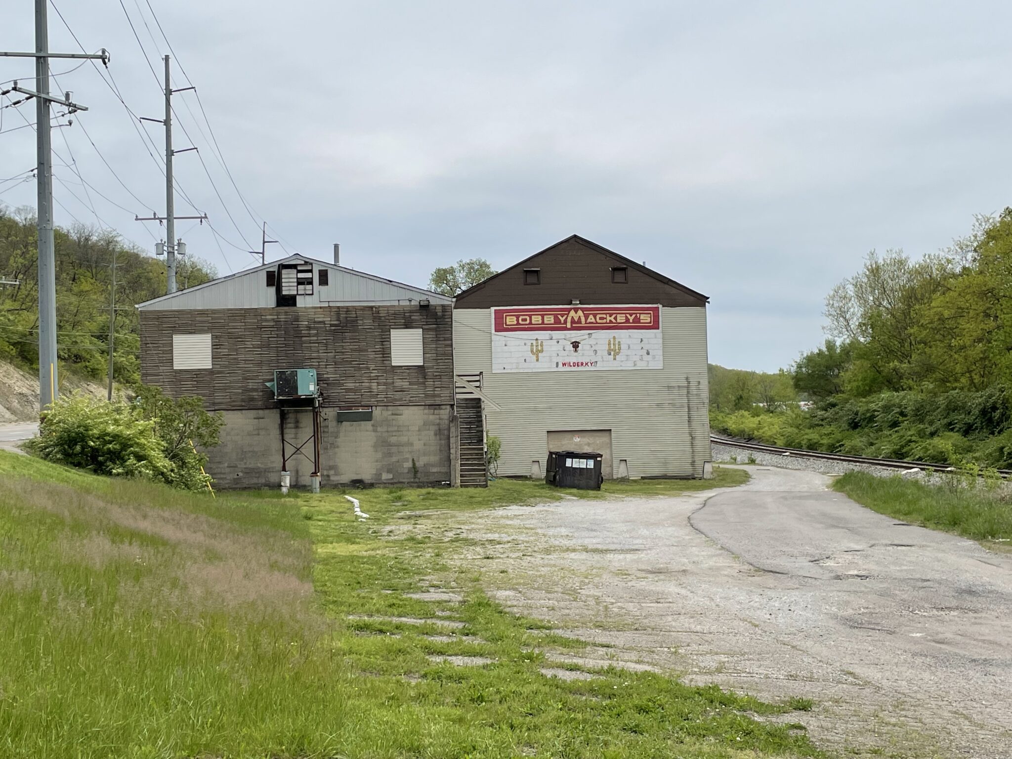 Our Rich History: Bobby Mackey's ghosts, mechanical bulls, and - above ...