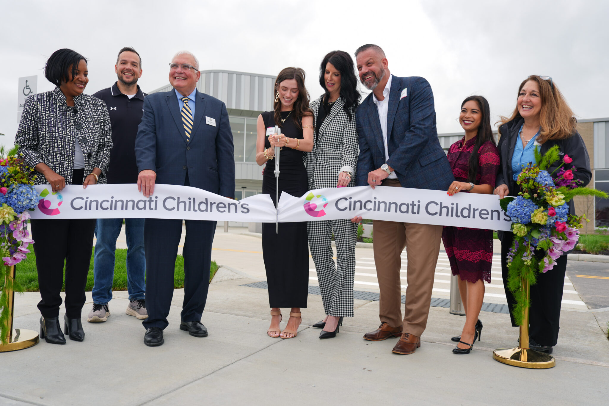 Cincinnati Children's celebrates opening of primary care, specialty ...