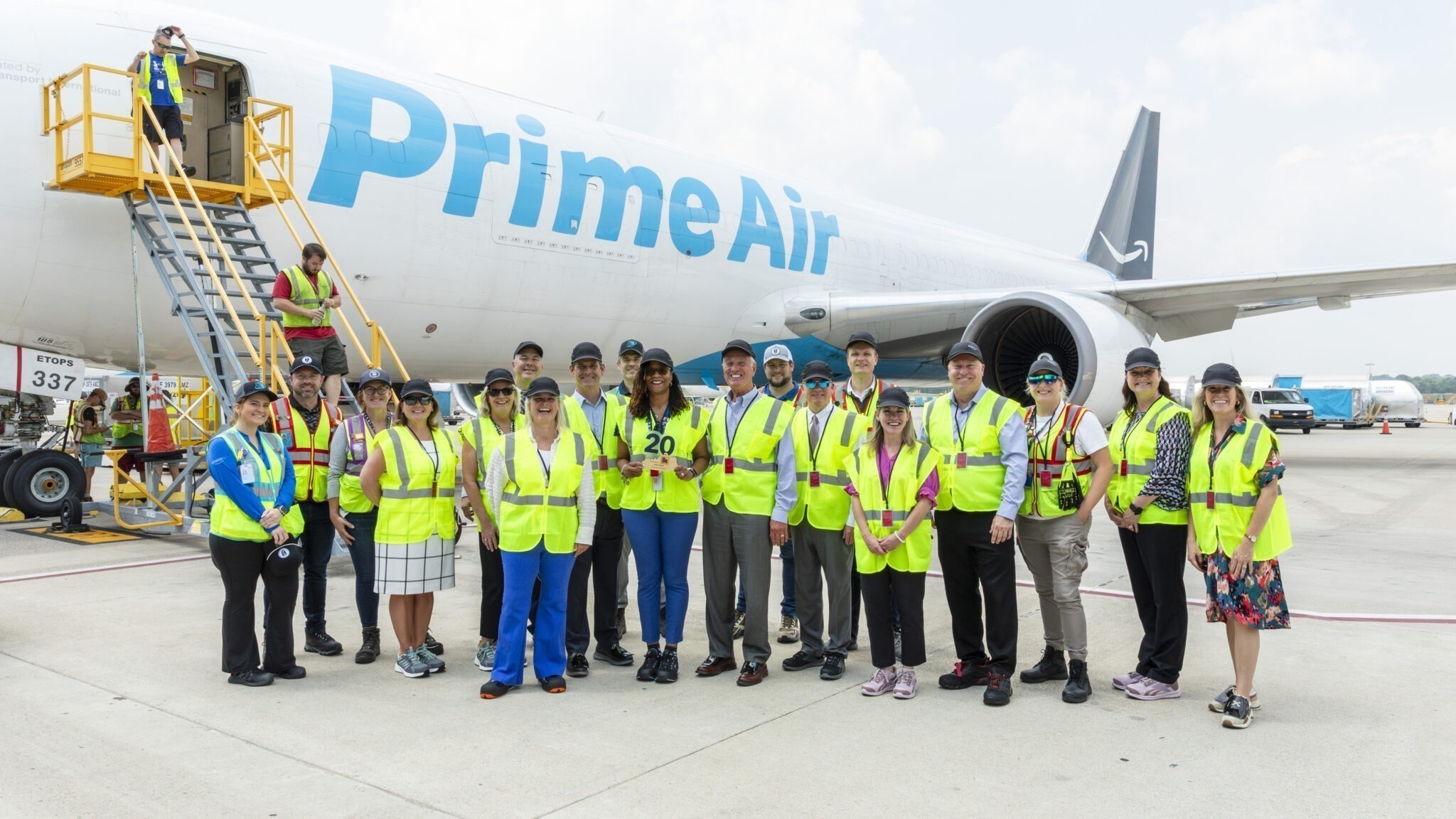 Spotlight: Amazon's year-end report to the community is impressive; its ...