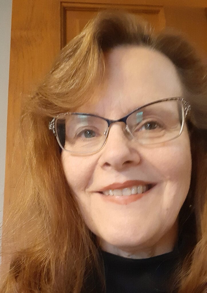 Danei Edelen: Embracing Art is a valuable tool in controlling mental ...