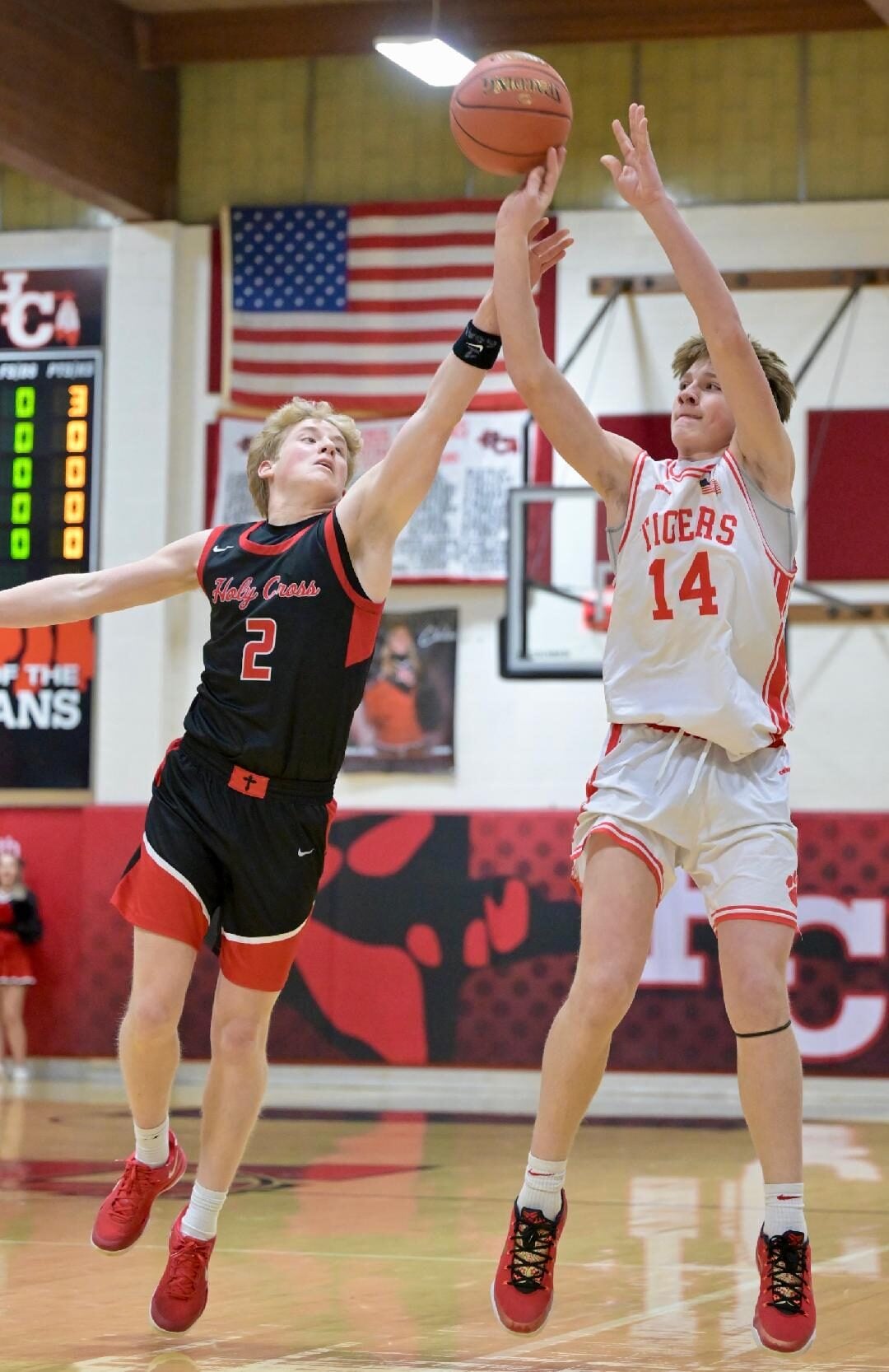 35th District: Holy Cross gets physical over Beechwood, CovCath comes ...