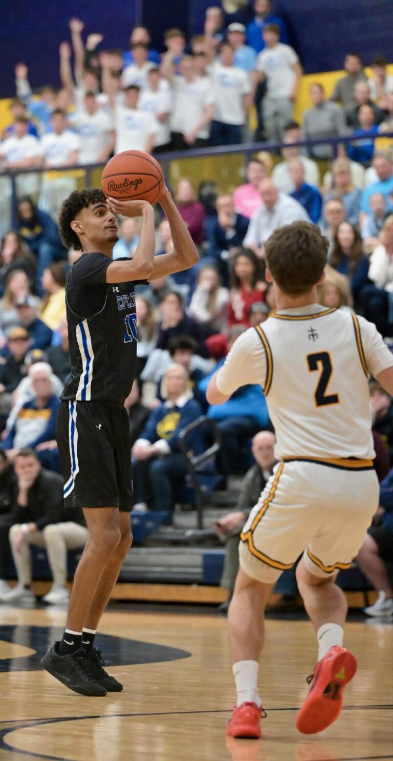 Kentucky's No. 1 CovCath flips the switch at Moeller, improves to 26-1 ...